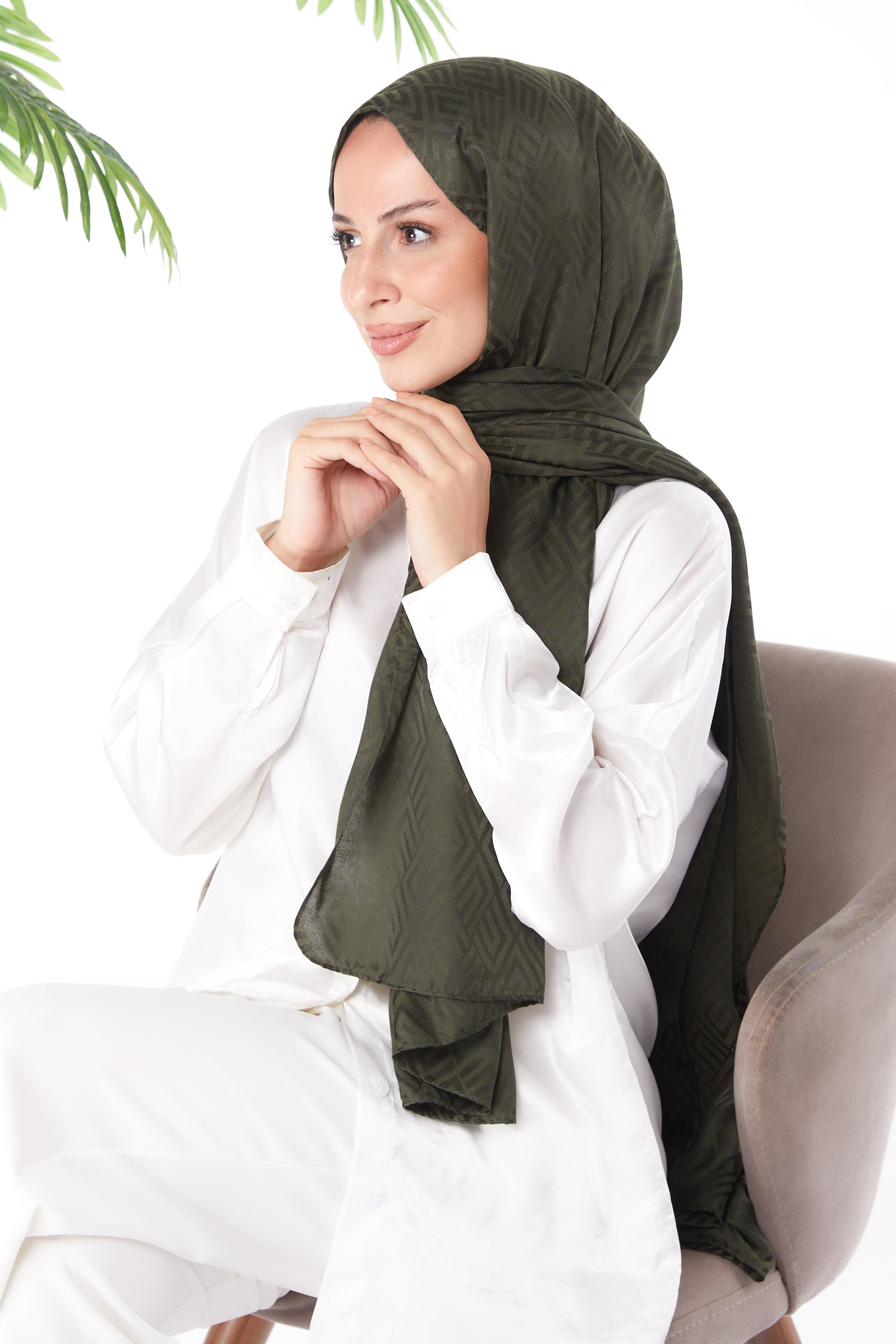 Düz Orta Kadın Haki Janjan Desenli Şal - 26063 Uygun Fiyatlarla Satın Al